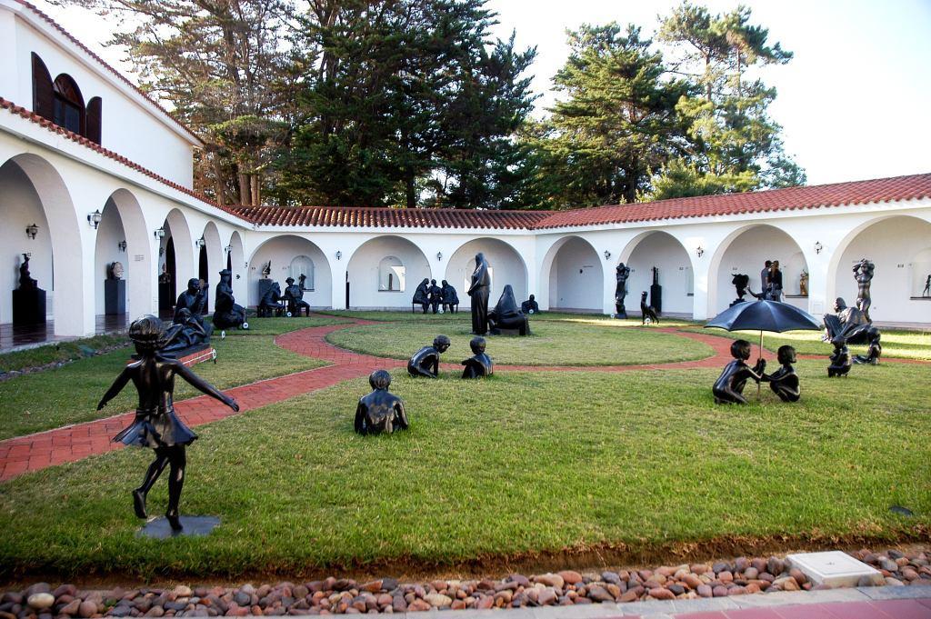 About Us, Punta del Este | The Ralli Museums
